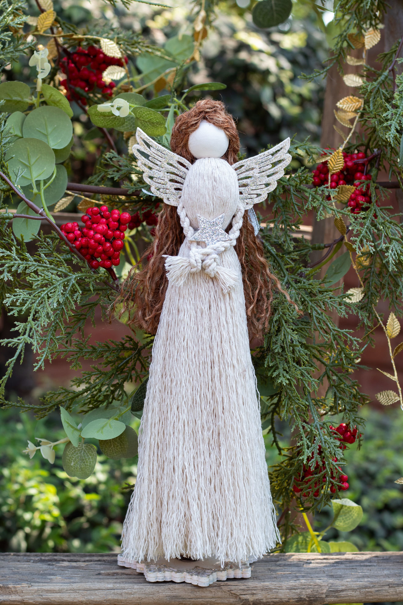 De Art Studio - Standing String Angel